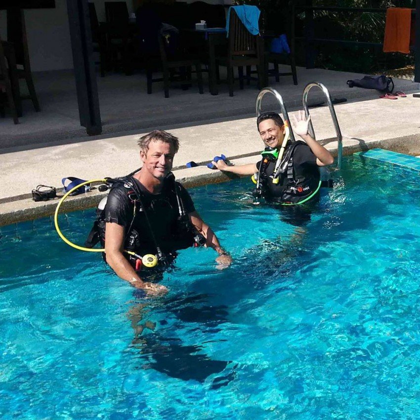 Refresher Scuba Diving Course Phuket Thailand